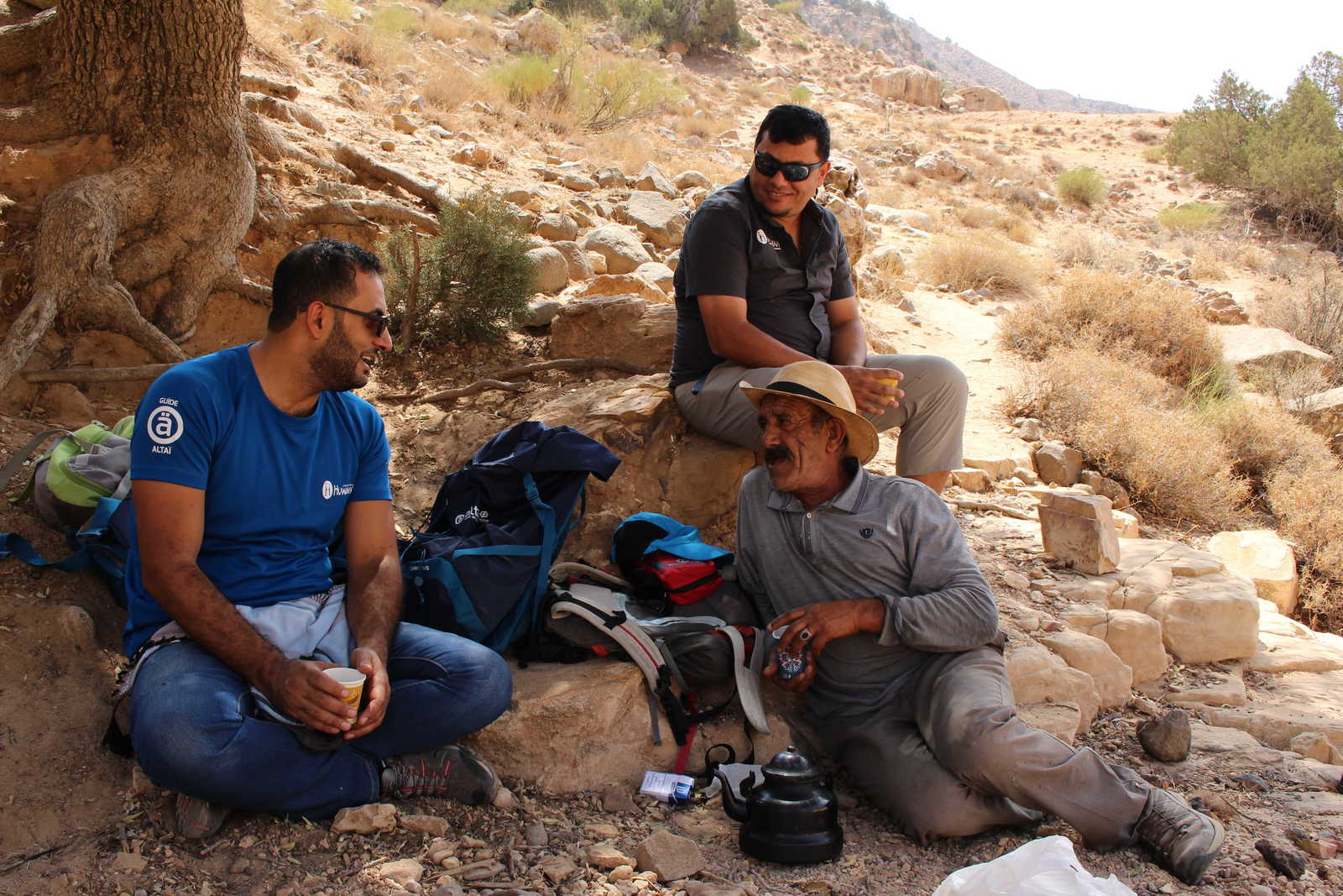 Local Trekking Team in Jordan | Kandoo Adventures